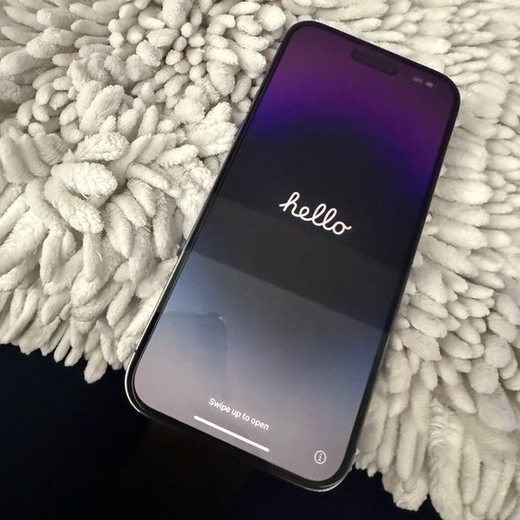 Apple | Cell Phones & Accessories | Iphone 4 Pro Max Deep Purple Pre ...